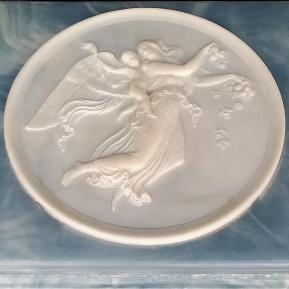 Incolay Studios | Storage & Organization | Vintage Incolay Blue Stone ...